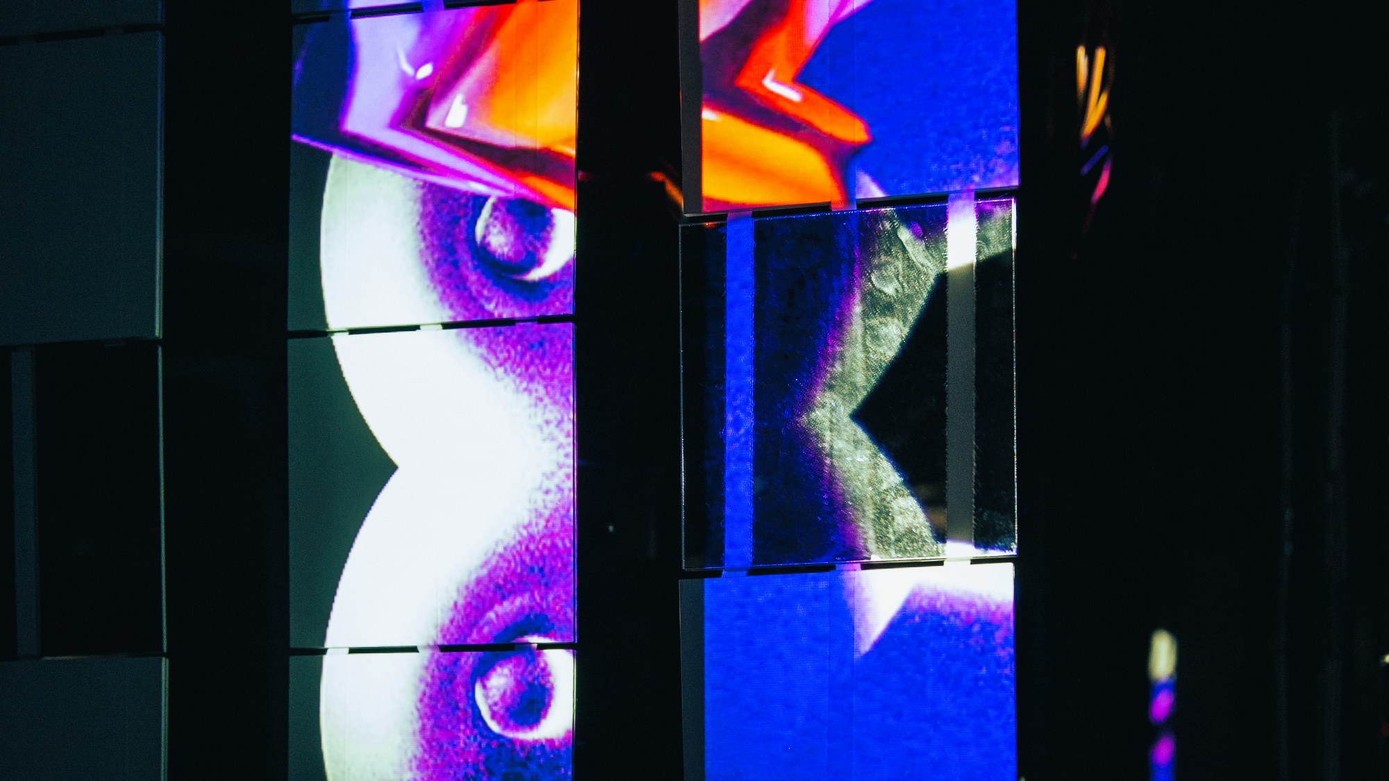 Looking into Sytske Nijp’s “Shift Box”